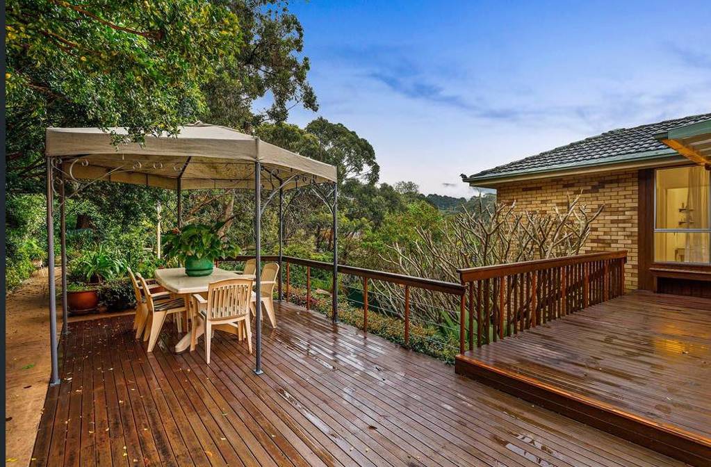 Mount Ousley home sells at auction after 62 years in same family