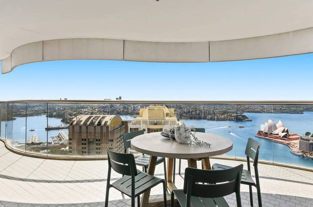 Inside outgoing Qantas CEO Alan Joyce's luxury Sydney homes