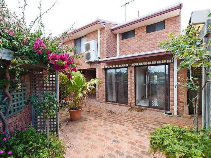 1/7 Rocklea Place, Silver Sands, WA 6210 Property Details - view.com.au