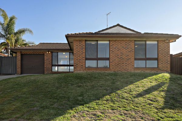 132 Swallow Drive, Erskine Park, NSW 2759 Property Details - view.com.au