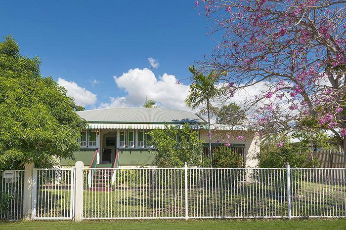 19 Hammond Street, Mysterton, QLD 4812 Property Details - view.com.au