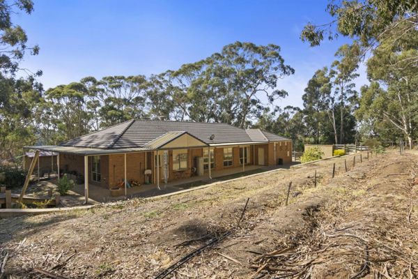 34 Sexton Court, Gordon, VIC 3345 Property Details - view.com.au